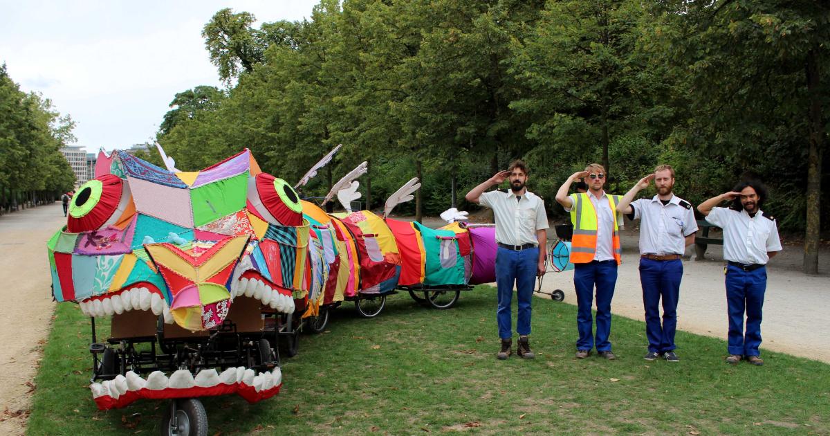 Dragobus – Spectacles – Boîte à clous ASBL